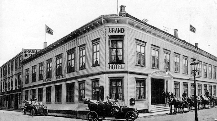 Grand Hotel